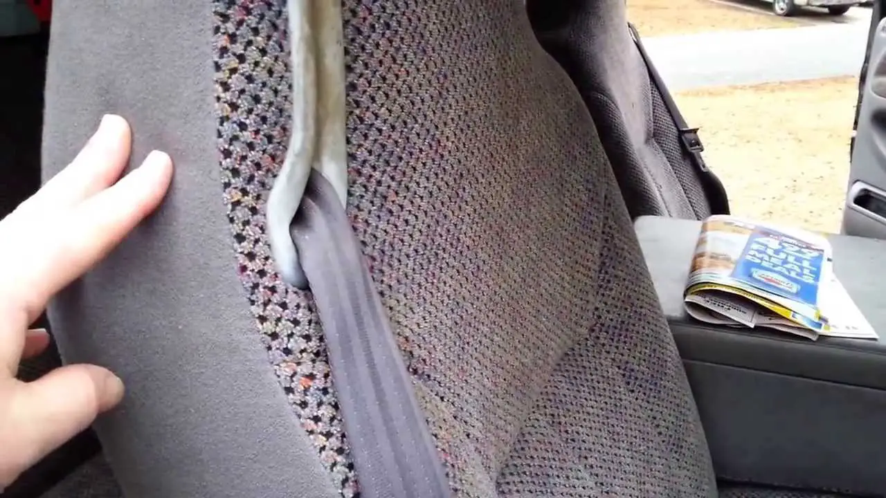 Dodge Ram 1500 Seat Belt Problems – Causes & Fixes Guide